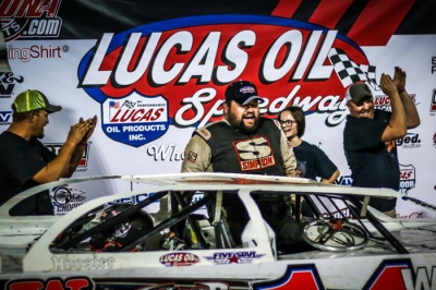 Dirt on Dirt - After rough start, Walker on winning track at Wheatland